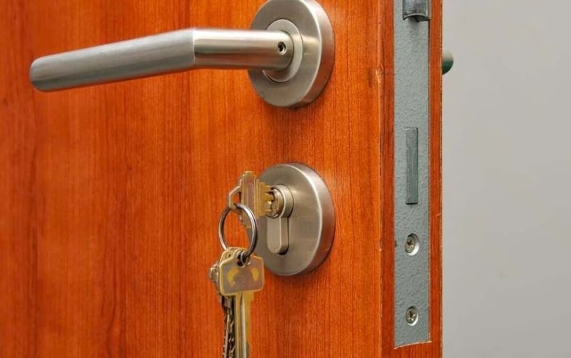 The Ultimate Guide to Door Hardware: Hinges, Handles, Locks, and ...